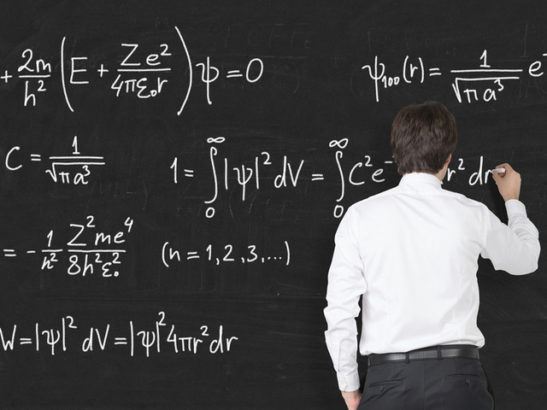 意味は計算するcalculateとreckonの違いは？英語例文も紹介