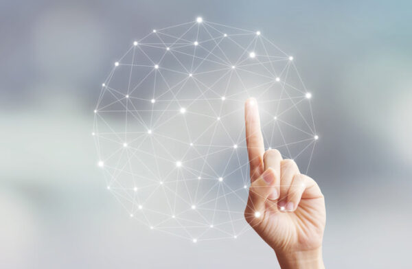 anyoneとsomeoneの違いは？anybody・everyoneとの違いも例文解説