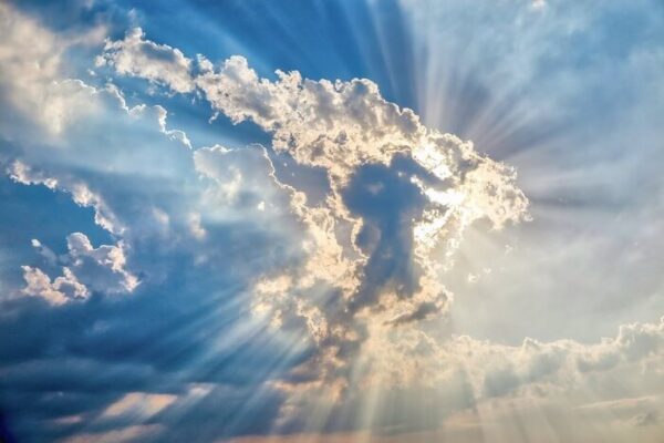 appearの意味と使い方｜カタカナの読み方から名詞・過去形も例文解説